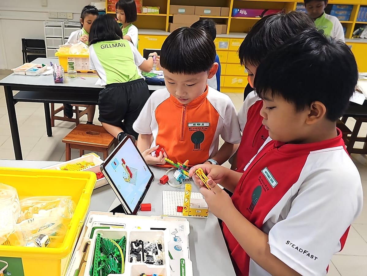 Robotics for Primary 3 Students